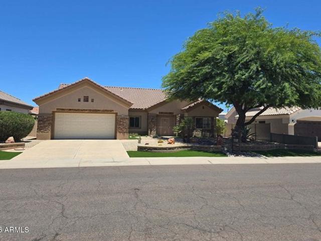 16006 W Huron Dr, Sun City West, AZ 85375