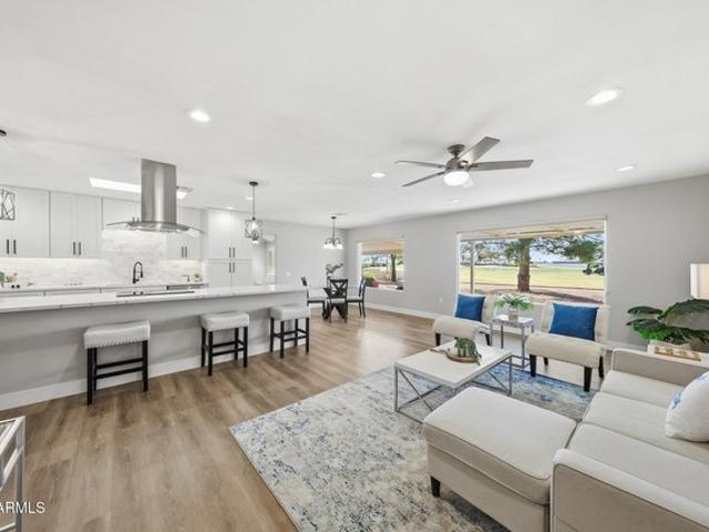 16006 N 99th Dr, Sun City, AZ 85351