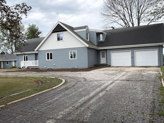 16006 State Highway 42, Two Creeks, WI 54241