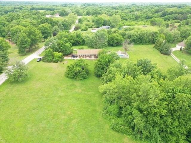 16008 NE 176th St, Holt, MO 64048