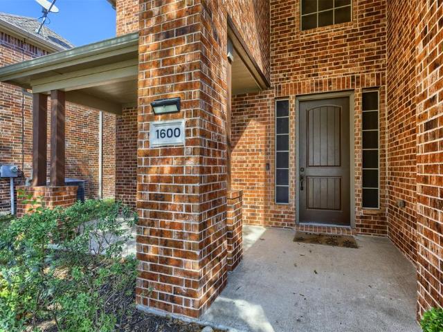 1600 Meadow Ranch Road