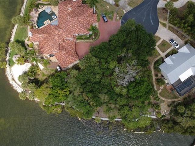 1600 Meyers Cove Dr, Tarpon Springs, FL 34689