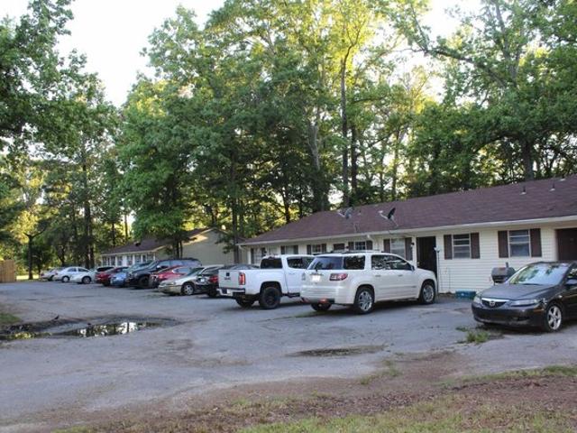 1600 N Lane St, Pine Bluff, AR 71602