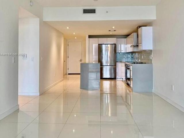 1600 NE 1st Ave #1705 Miami, FL 33132