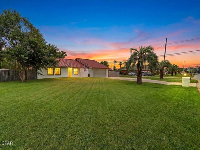 1600 New Jersey Ave, Lynn Haven, FL 32444