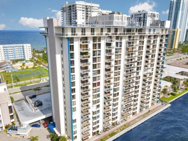 1600 Ocean Dr S #2F, Hollywood, FL 33019