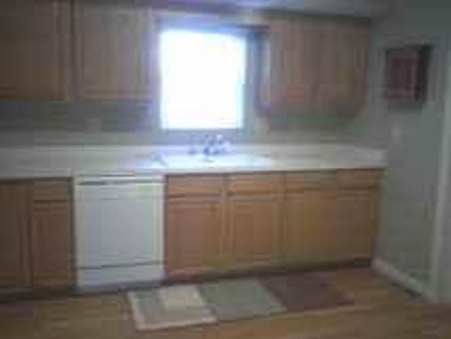 $1600 attn college students furnished house w/ utilities inc harveys lake, pa