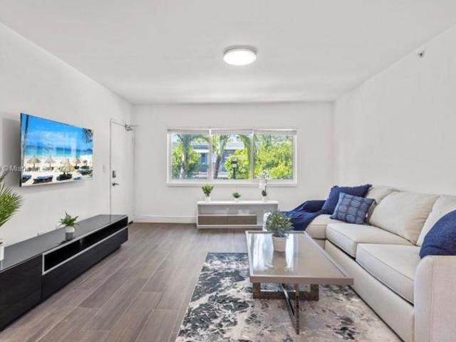 1600 Bay Rd #3, Miami Beach, FL 33139