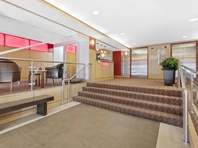 1600 Beacon Street #207, Brookline, US, MA