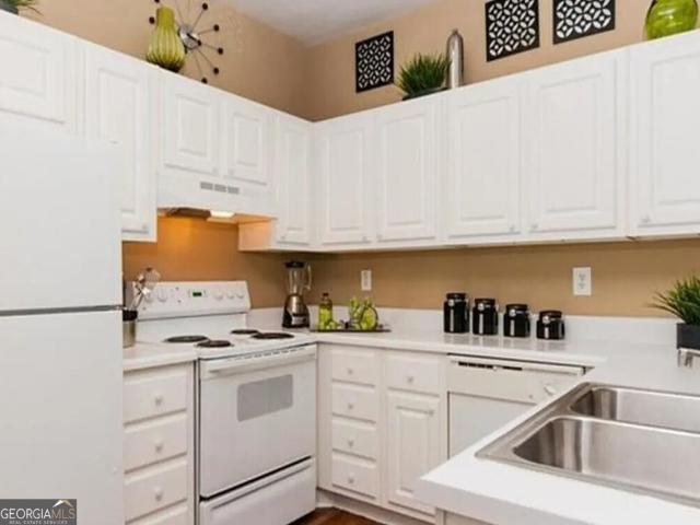 1600 Blairs Bridge Road 1505