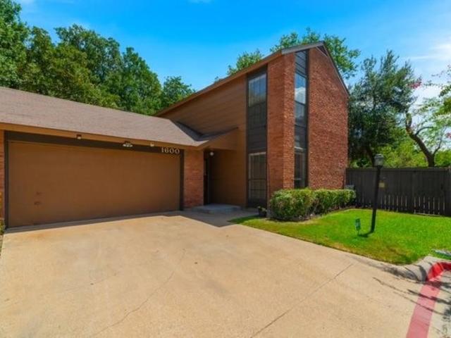 1600 Brentwood Dr, Irving, TX 75061