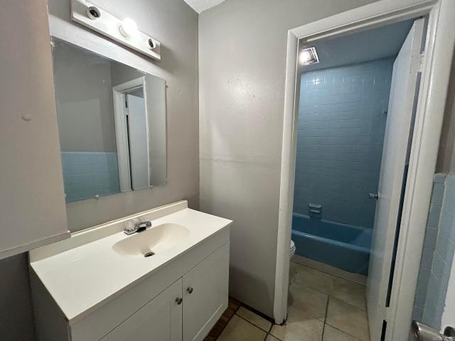 1600 Brentwood Drive