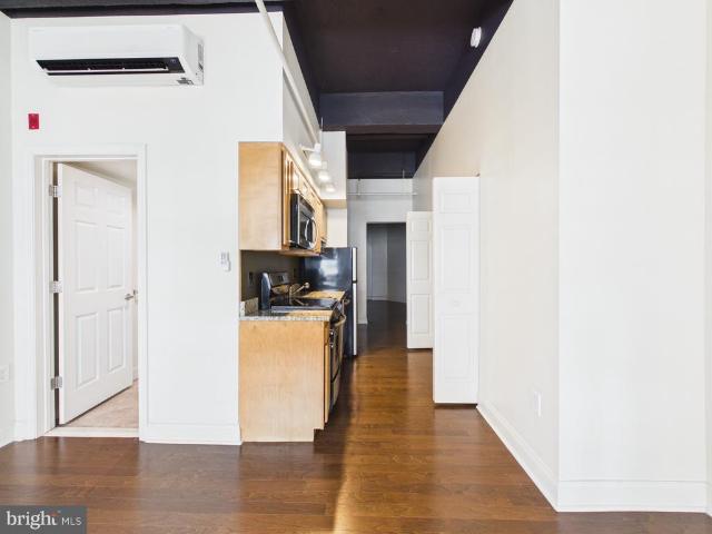 1600 Chestnut Street # 311