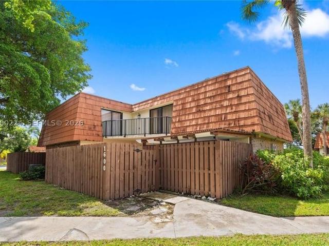 1600 Coral Ave, North Lauderdale, FL 33068