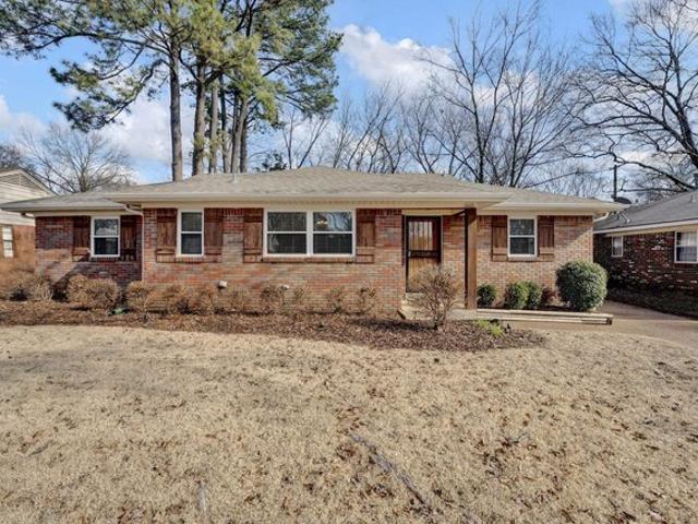 1600 Estate Dr, Memphis, TN 38119