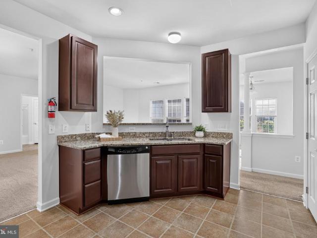 1600 Hardwick Court # 301