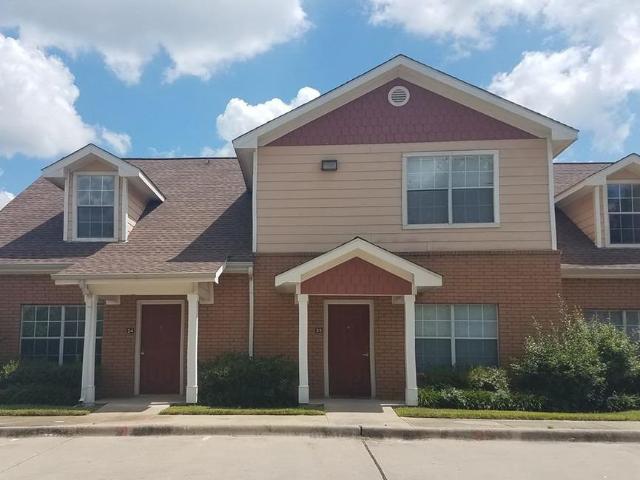 1600 Park Ave 3 beds, 2 full baths
