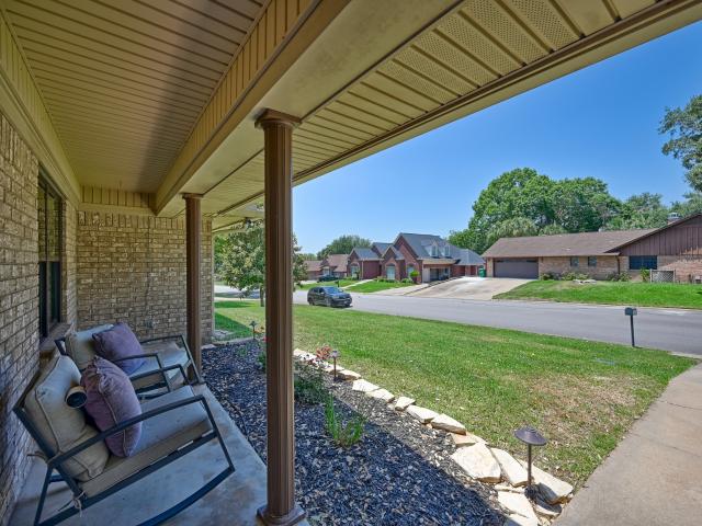 1600 Pecan Street