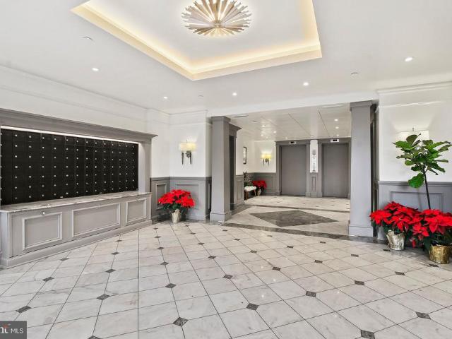 1600 Prince Street # 212