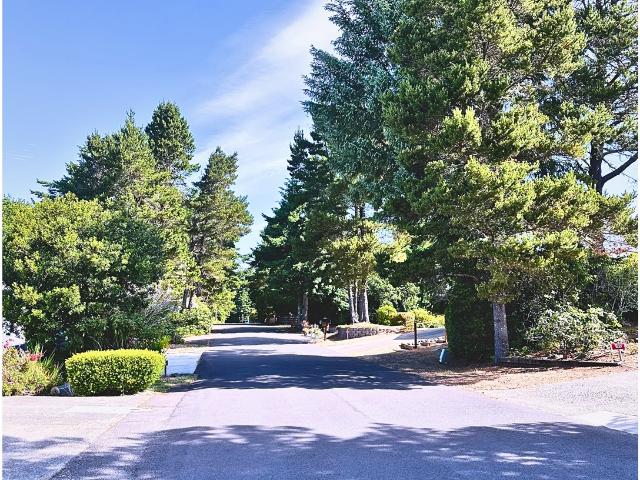 1600 rhododendron dr # #218