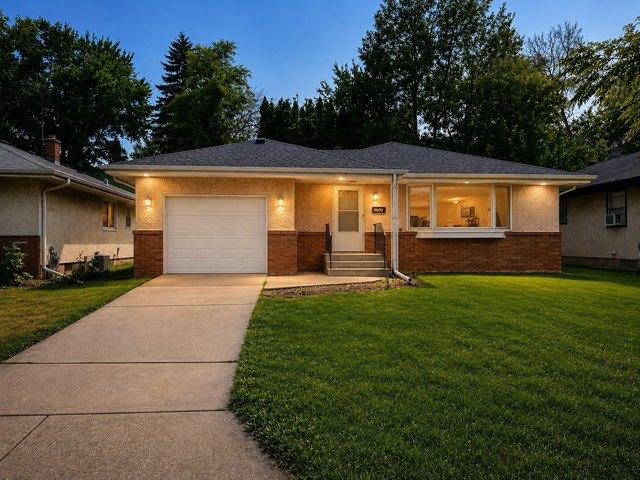 1600 Suburban Ave, Saint Paul, MN 55106