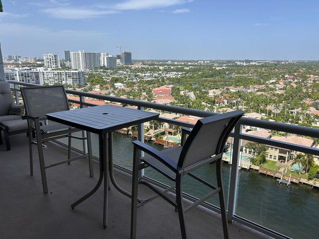1600 S Ocean Dr, Hollywood, FL 33019