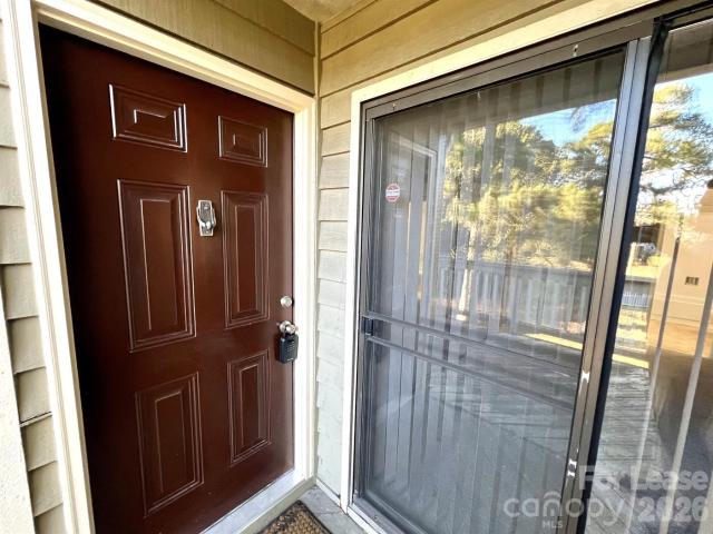 1600 Sharon Road W # 4