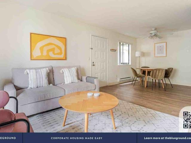 1600 Villa Street 3 Bedroom Apartment for Rent at 1600 Villa St #10902A, Mountain View, CA 94041 Shoreline West