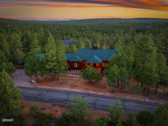 1600 Vine Maple Lane