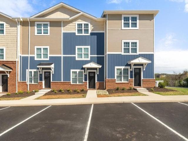 1600 Wards Ferry Rd Apt 706, Lynchburg, VA 24502