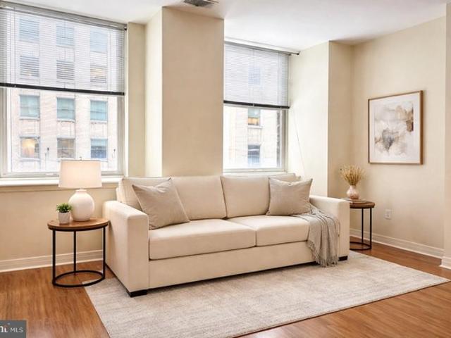 1600 18 Arch St Unit 612, Philadelphia, PA 19103