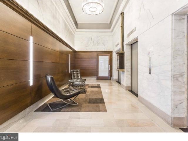 1600 1 Walnut Street # 1105