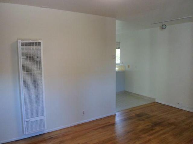 $1600 / 1br 600ft² 1bd Unit in 4plex for lease Newly Remodel Bathroom