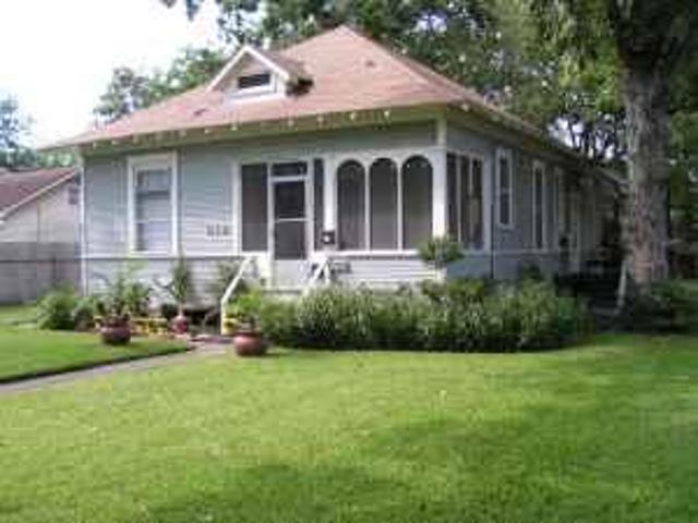 $1600 / 1br Victorian Duplex furnished private Houston Heights map