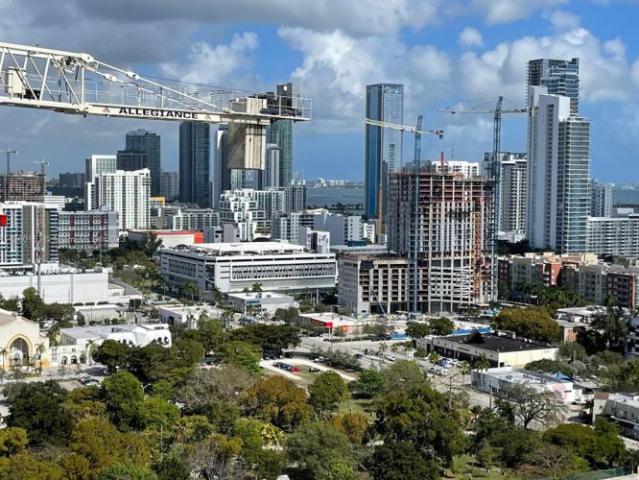 1600 1st Ave NE #2317, Miami, FL 33132