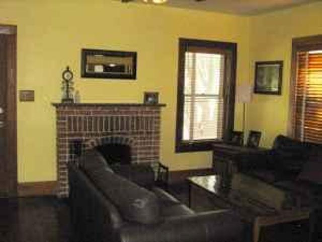 $1600 / 2br 2 bed/1 bath Heights Home Heights/Woodland Heights map