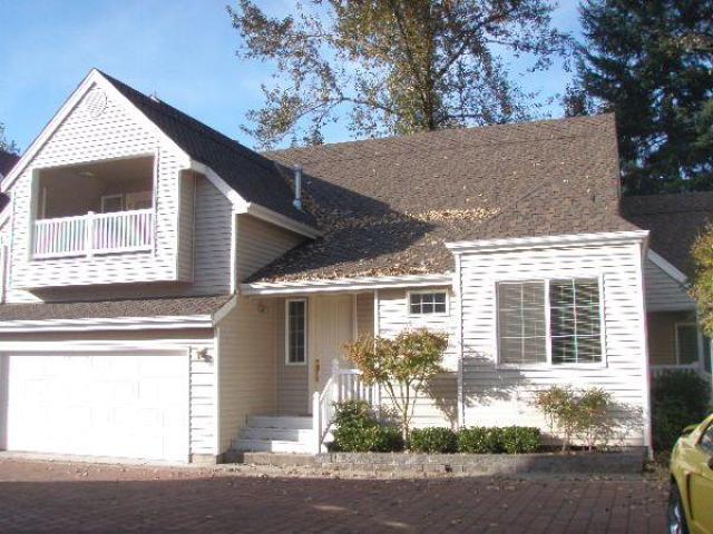 $1600 / 3br 2400ft² Gated Community Eugene map