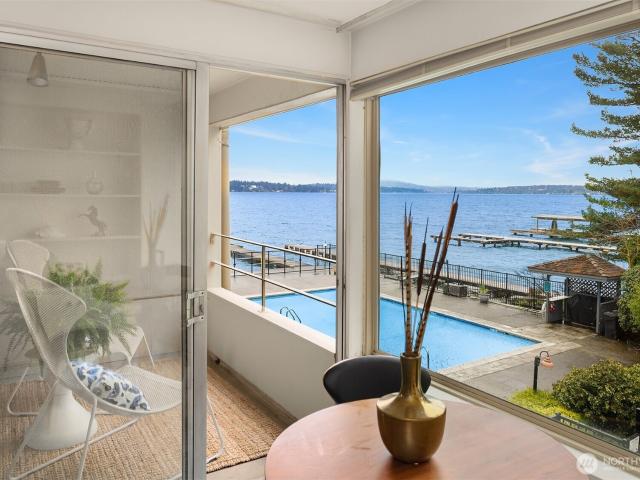 1600 43rd Ave E, Unit 212, Seattle, WA 98112 | MLS #2553