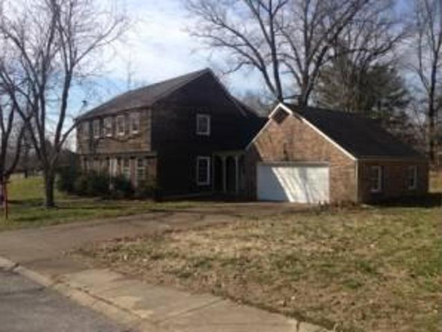 $1600 / 4br 2700ft² Rent this spacious 4 bedroom 2.5 bath house in Newburgh Newburgh map