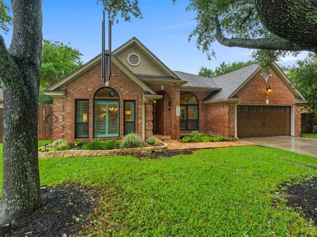 16010 W Dorman Dr