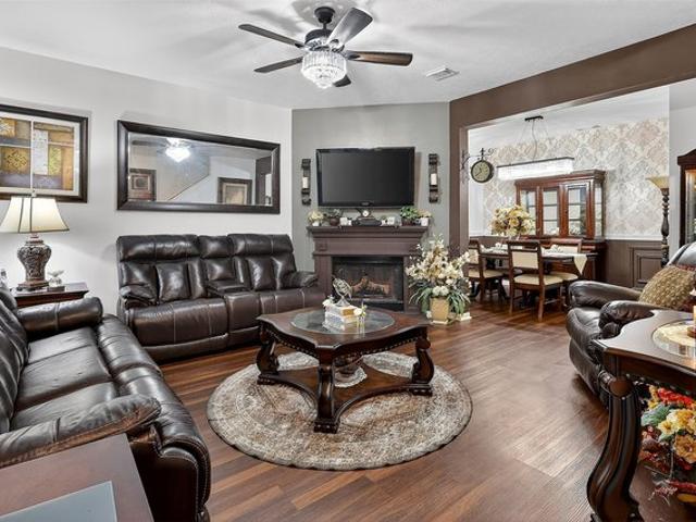 16014 Timber Run Dr, Houston, TX 77082
