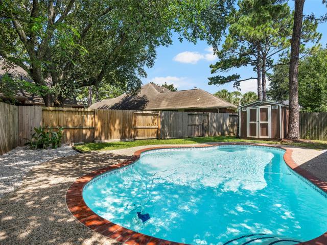 16014 Royal Garden Drive