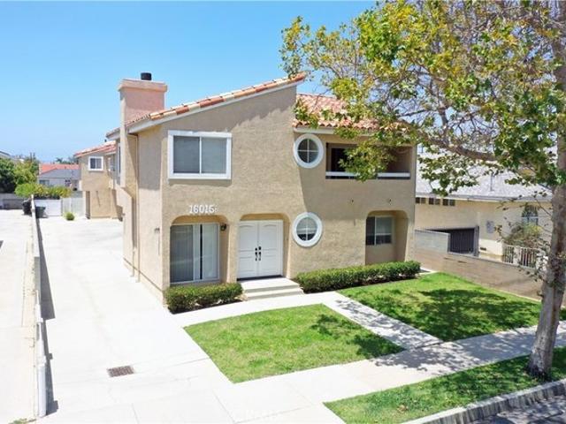 16015 Halldale Ave, Gardena, CA 90247