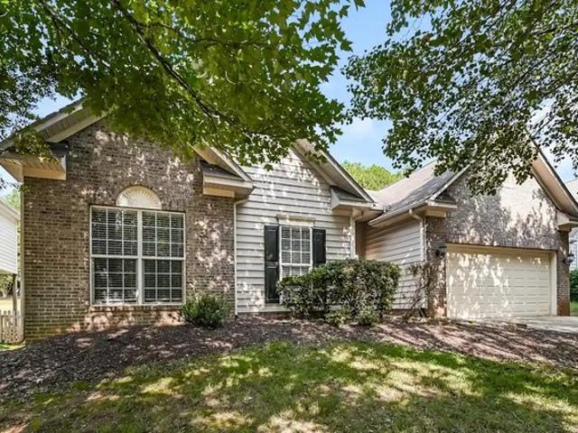 16018 Lavenham Rd, Huntersville, NC 28078