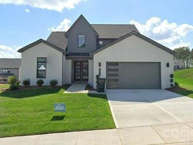 16019 Watts Creek Rd, Huntersville, NC 28078