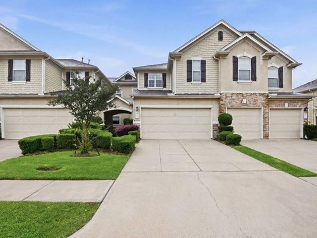 16019 Summerville Lake Dr, Tomball, TX 77377