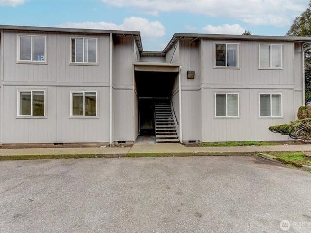 1601 Maple Ln Unit B5, Kent, WA 98030
