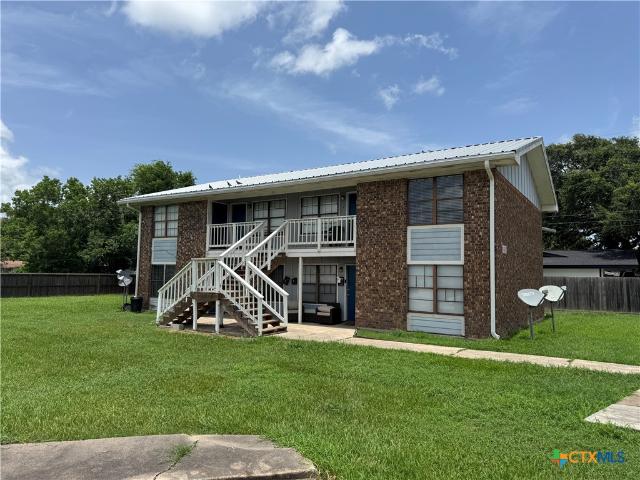1601 Meadowview Drive