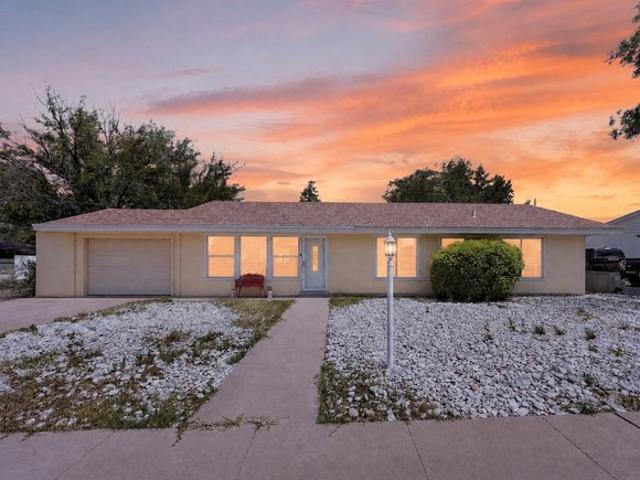 1601 Mesa Dr, Roswell, NM 88203