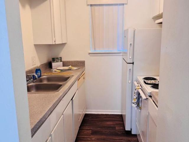 1601 NW 30th St. Studio Apartment for Rent at 1601 Nw 30th St, Oklahoma City, OK 73118 Original Military Park